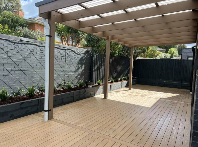Balwyn North - Composite Decking Case Study
